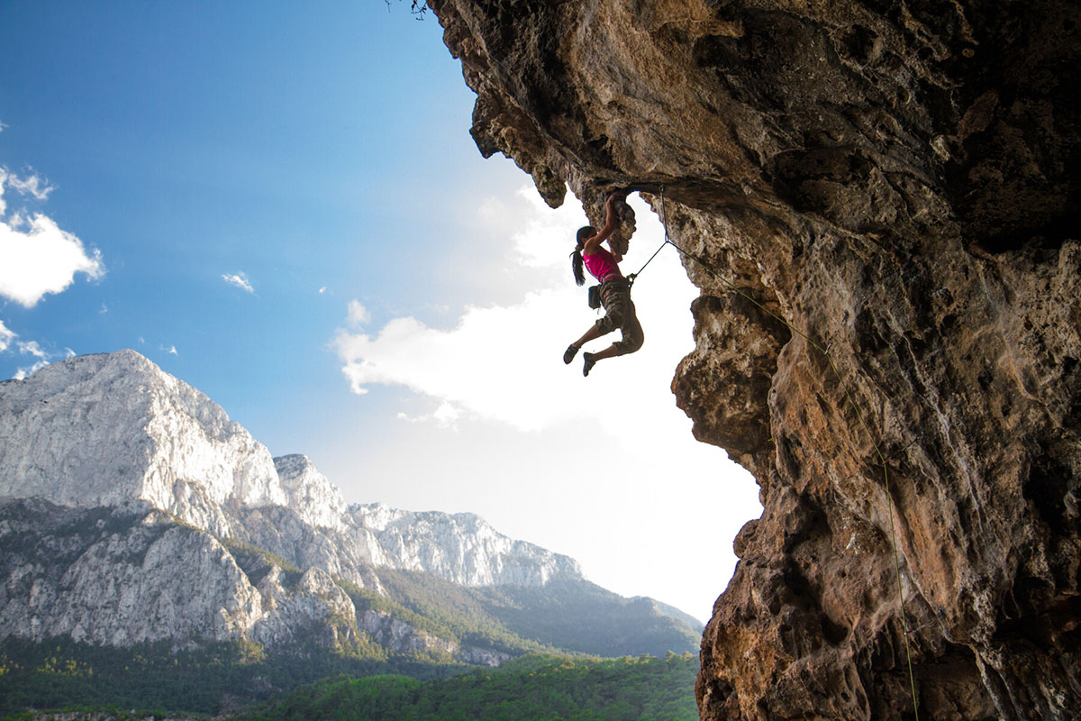A Condove Francesca Borghetti presenta il film “Climbing IRAN ...